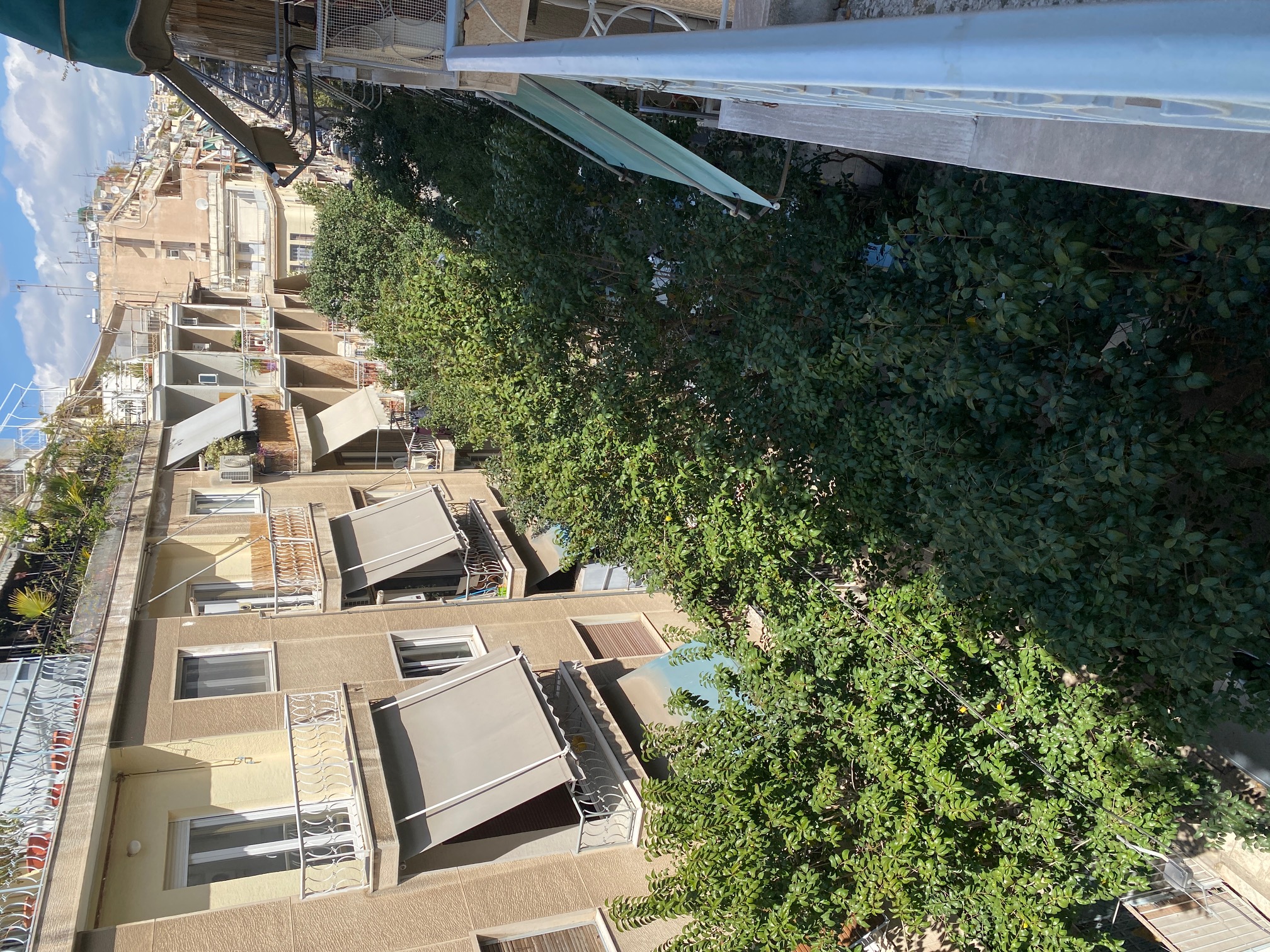 Apartments & Condos For Rent In Athens Greece